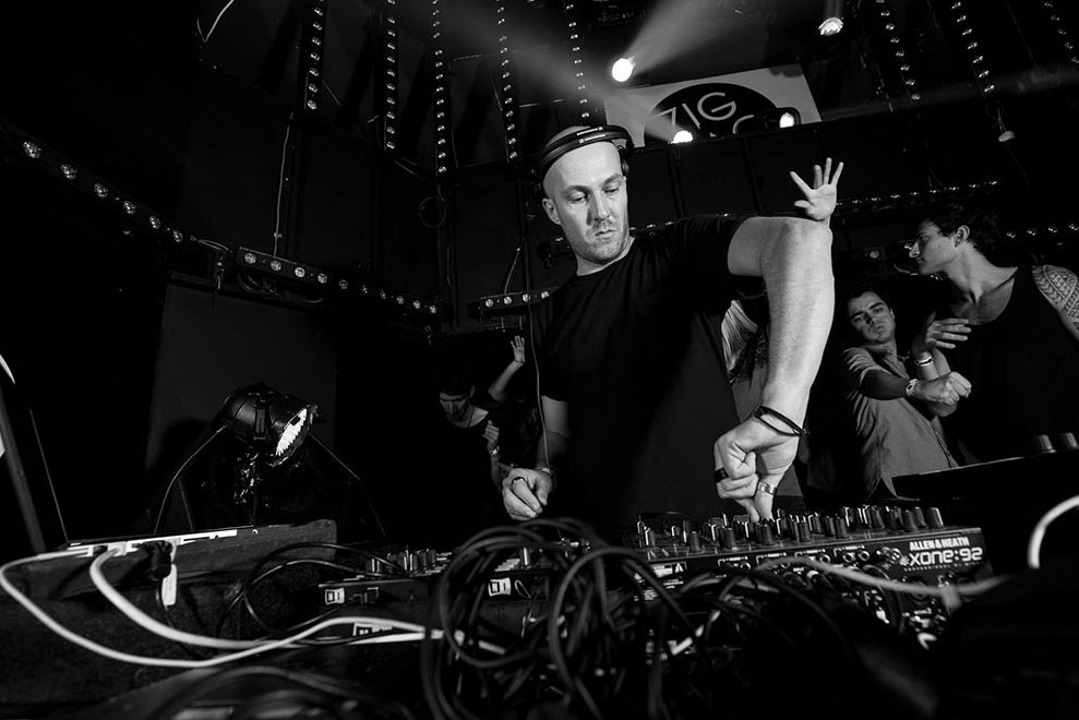 We play techno žurka na Beogradskom sajmu ~ Blog