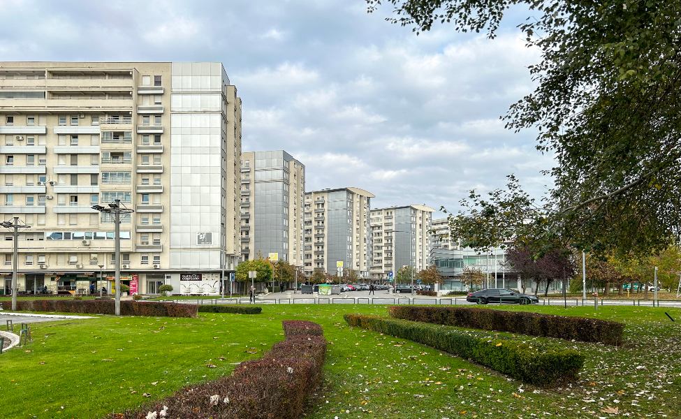 New Belgrade - detailed guide through the business center of Belgrade ...